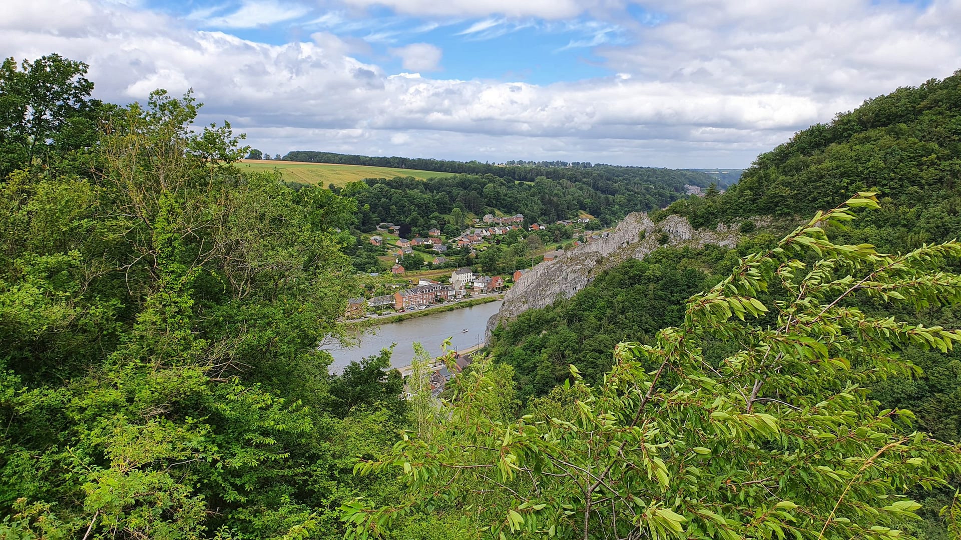 DINANT ADVENTURE PARK - Chalet Delrue